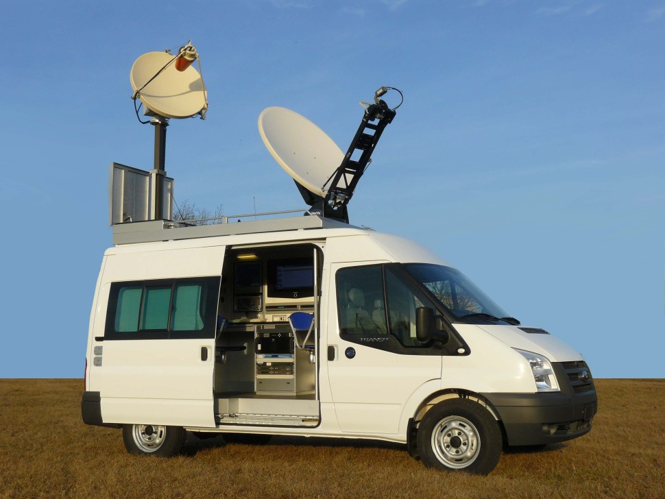 Mobile Satellite Internet for Office | Mobile Antennas :: C-COM ...